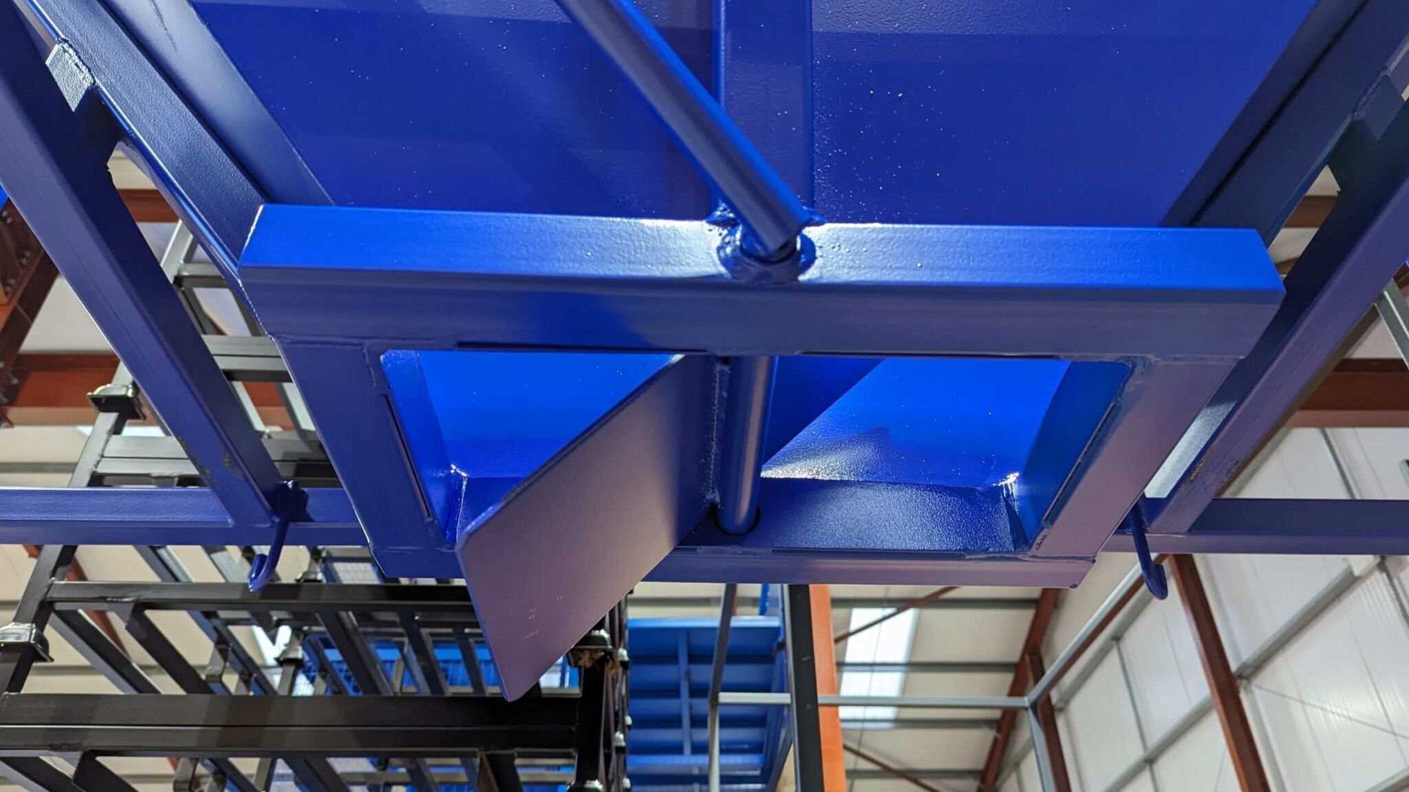 Controlled Flow Bagging Hopper | Lowe Stillages & Cages